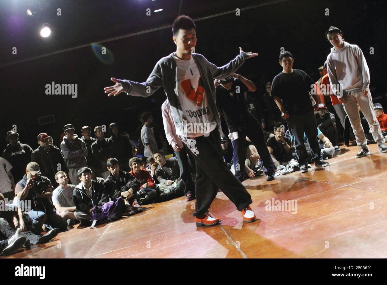 Frank Jiang, a senior at Northwestern University, performs a 'popping ...