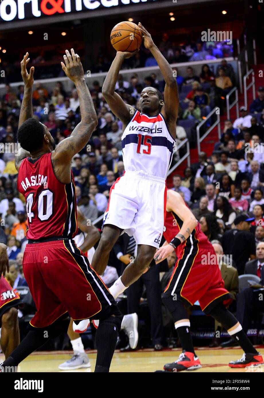 Washington Wizards shooting guard Jordan Crawford (15) shoots over ...
