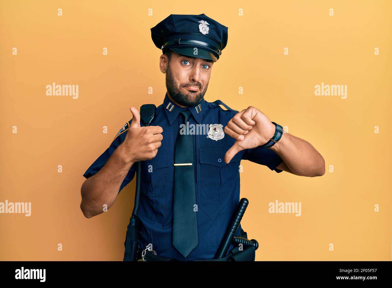 Good cop bad cop hi-res stock photography and images - Alamy
