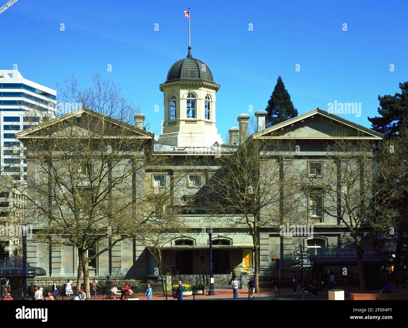 Pioneer Courthouse 2005 Stock Photo - Alamy