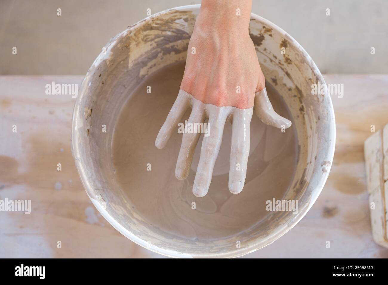 Pull bucket hi-res stock photography and images - Alamy