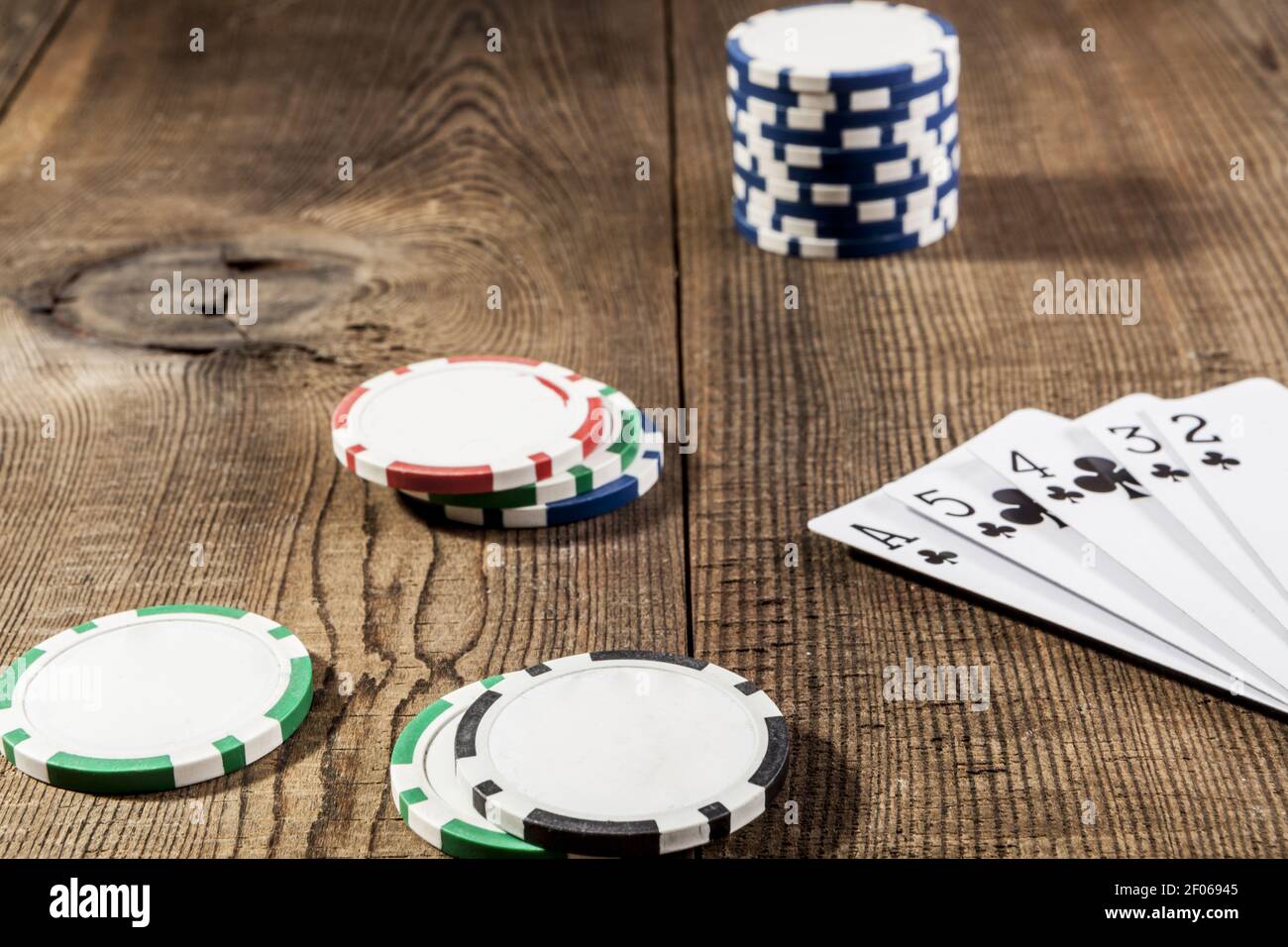 Diamond cards hi-res stock photography and images - Alamy