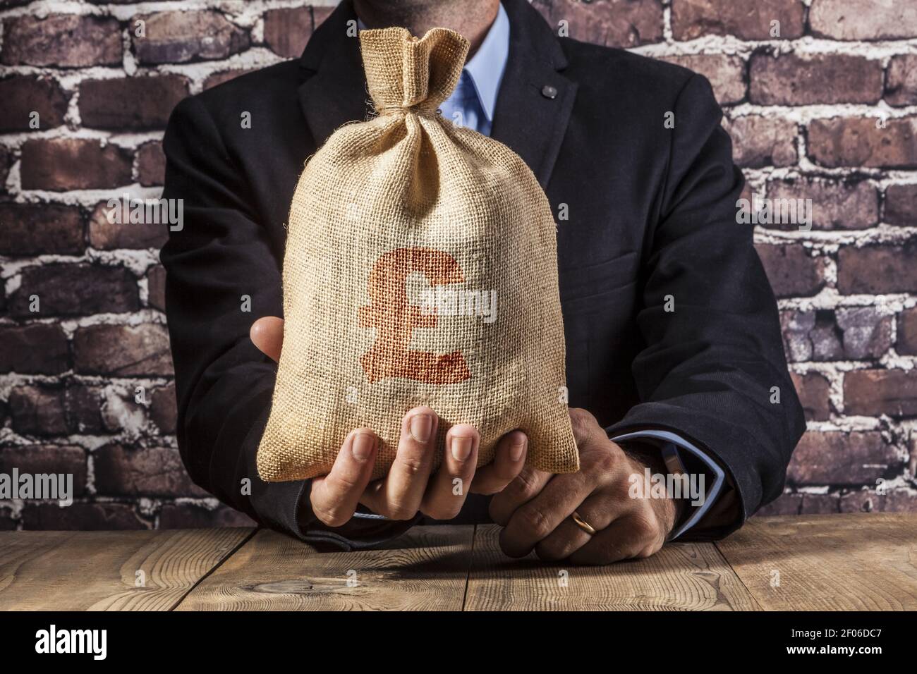 Red Pound Money Stock Photo - Alamy