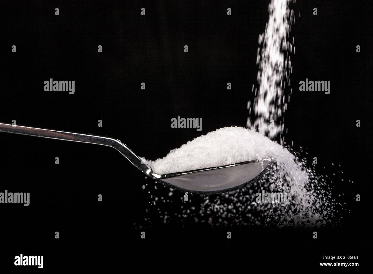 Falling containers hi-res stock photography and images - Alamy