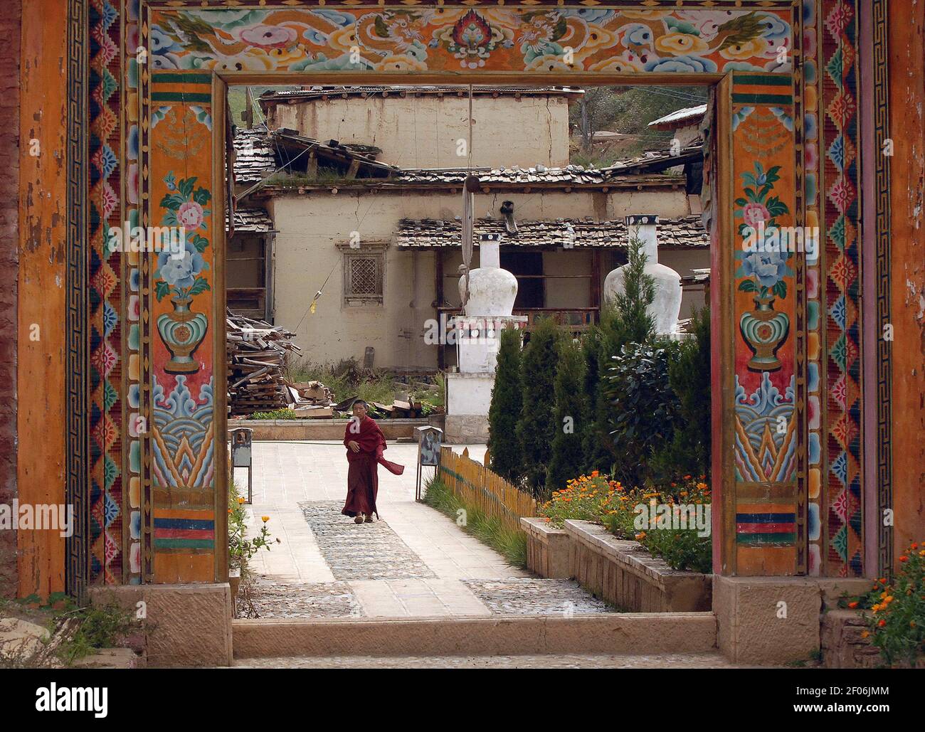 SONGZHANLIN MONASTERY, ZHONGDIAN, SHANGRI LA, YUNNAN PROVINCE,CHINA PIC ...
