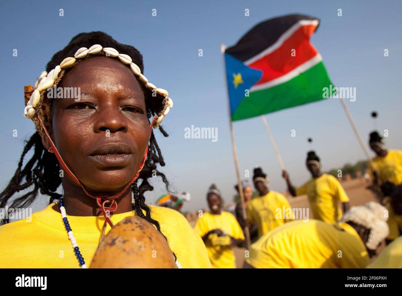 Madi tribe hi-res stock photography and images - Alamy