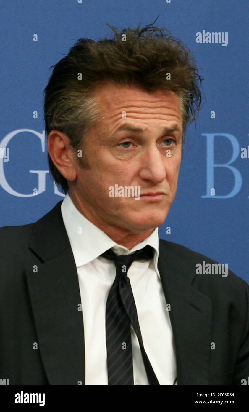 10 January 2011 - Washington, DC - Actor and Haiti activist Sean Penn ...