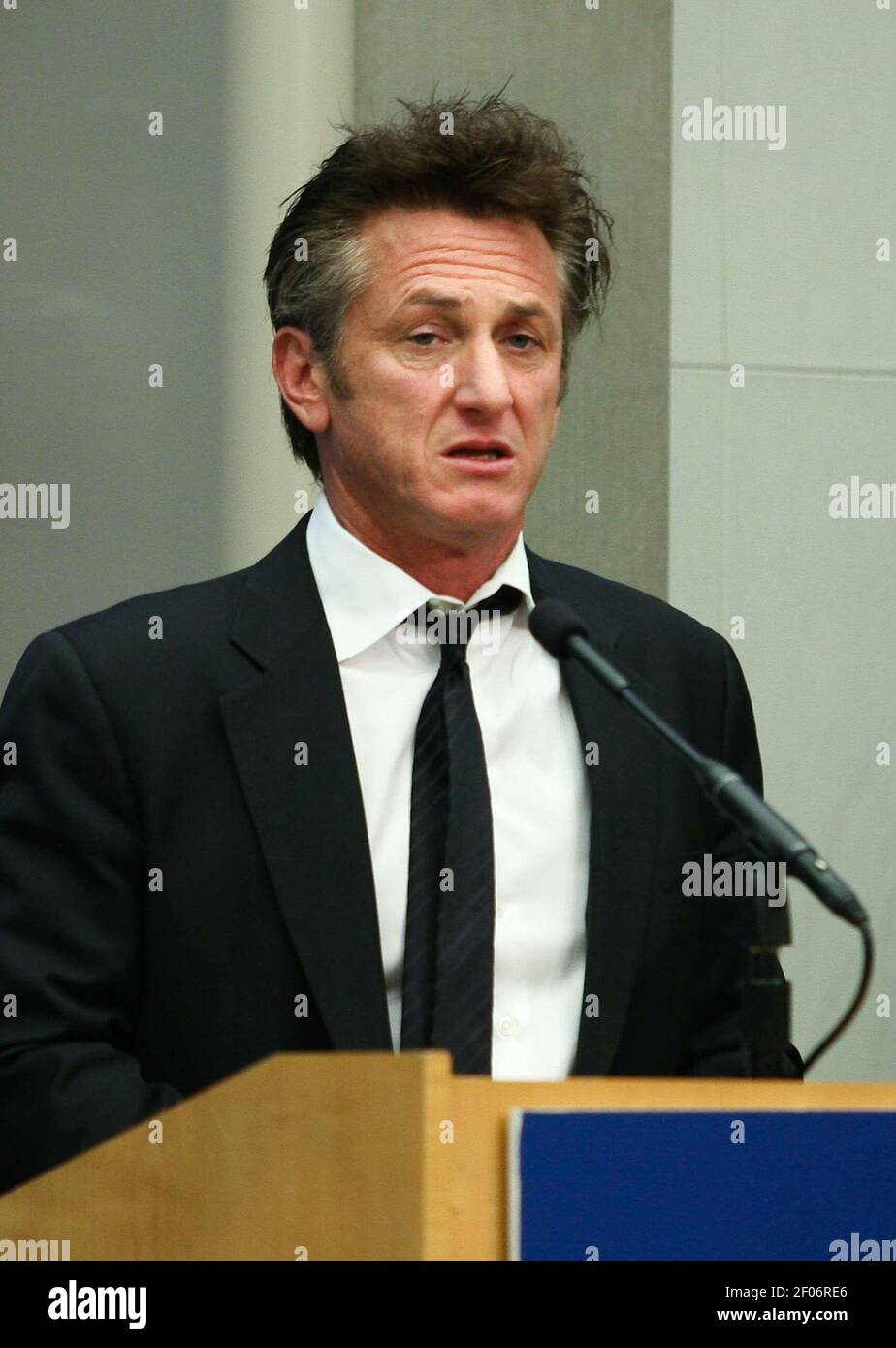 10 January 2011 - Washington, DC - Actor and Haiti activist Sean Penn ...