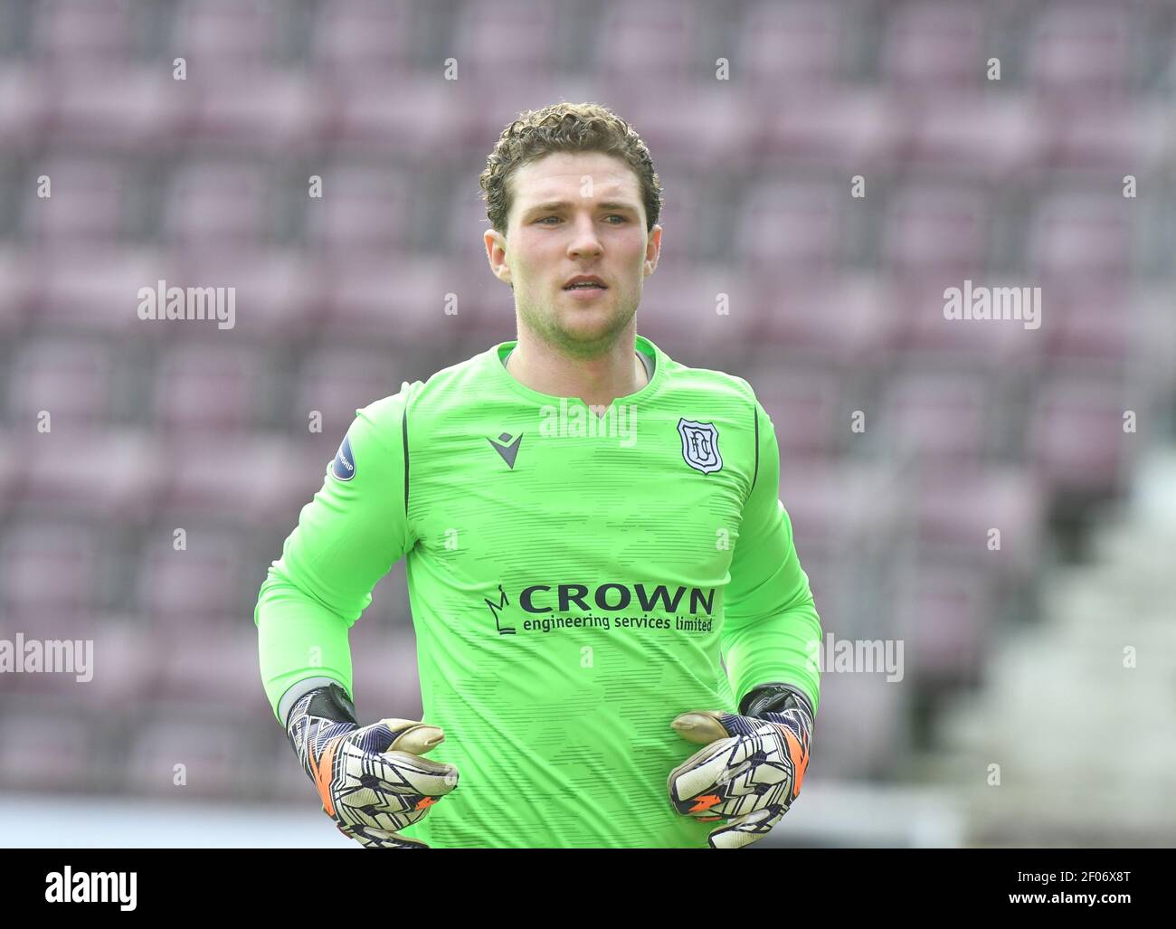 Scottish goalkeeper hi-res stock photography and images - Alamy