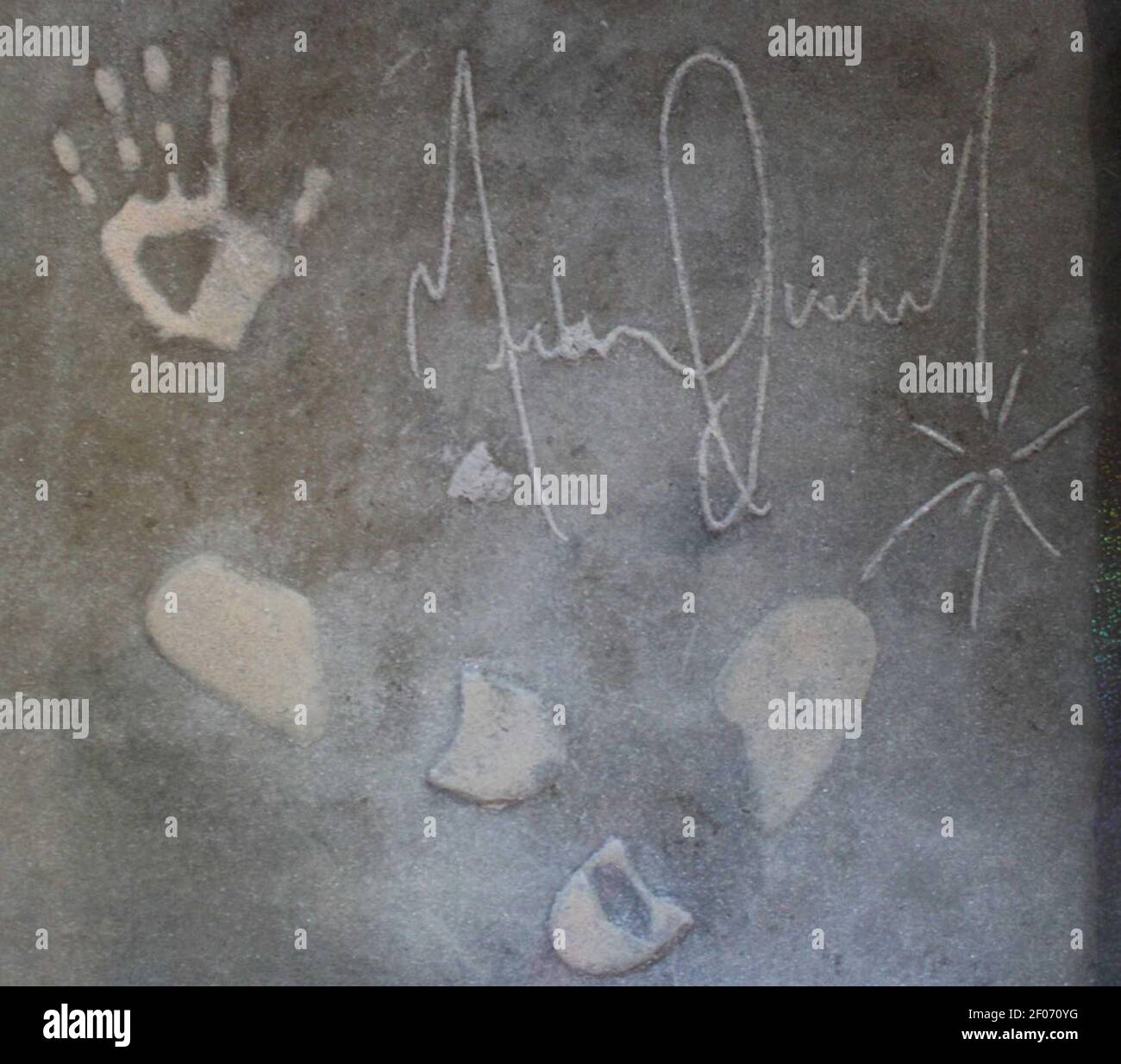 26 January 2011 - New York, NY - Michael Jackson's handprint and ...