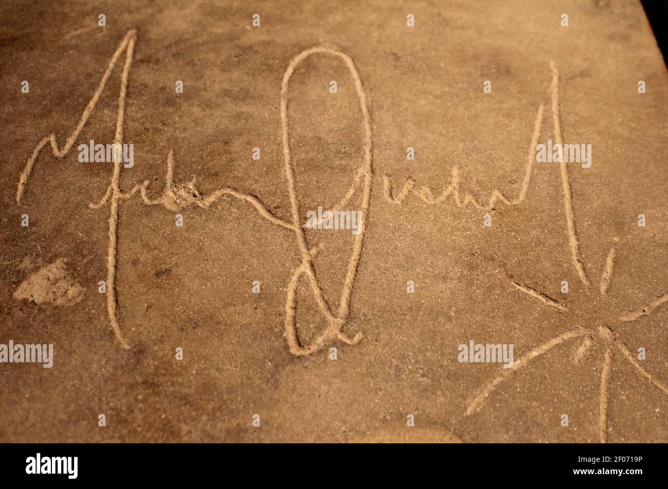 26 January 2011 - New York, NY - Michael Jackson's handprint and ...