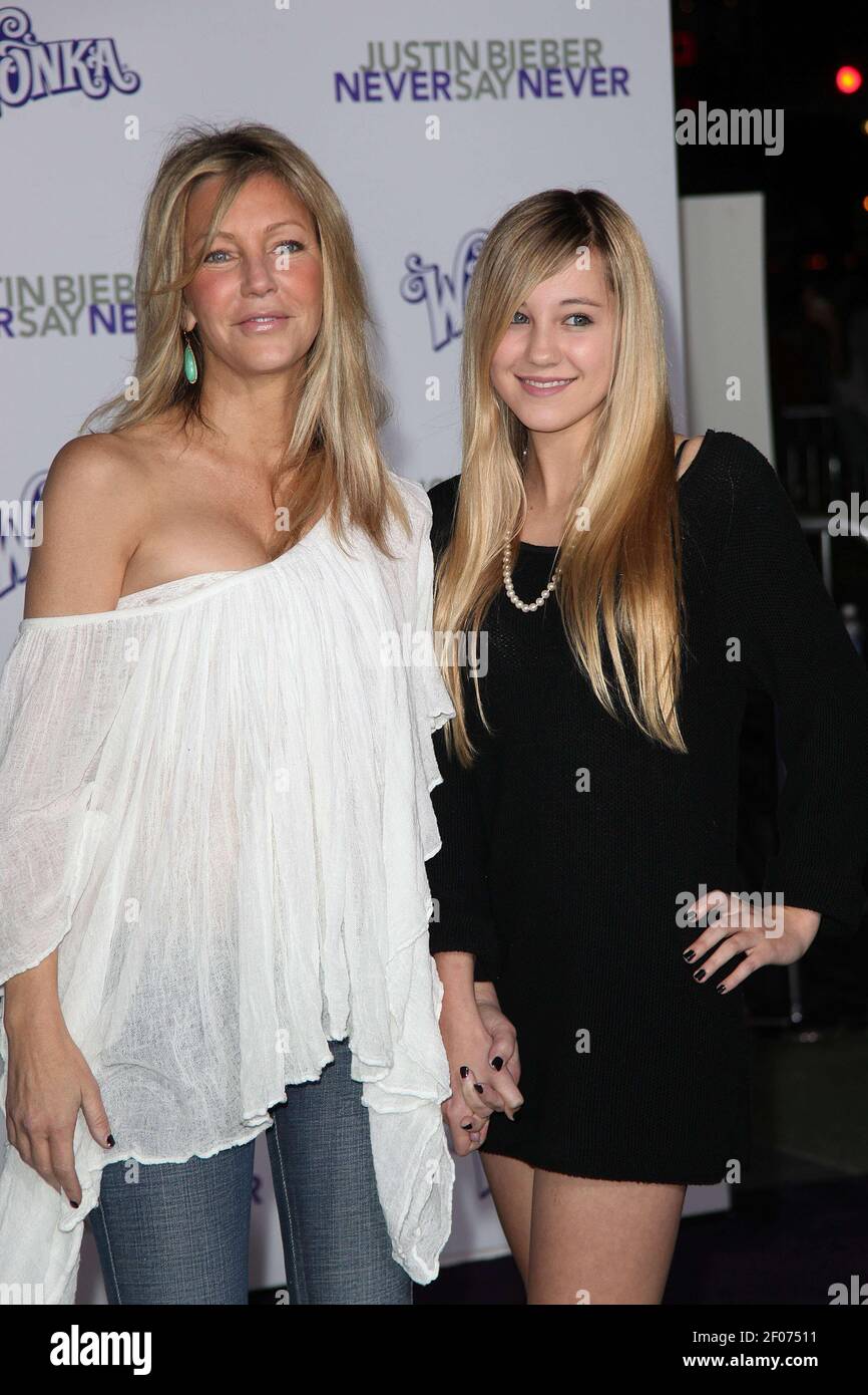 08 February 2011 - Los Angeles, CA - Heather Locklear and and her ...