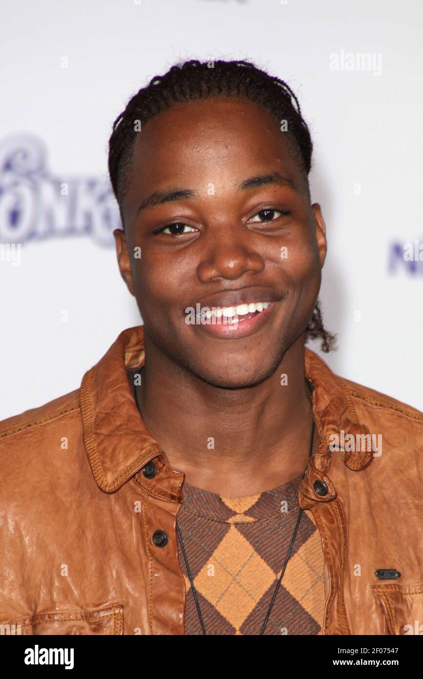 08 February 2011 - Los Angeles, CA - Leon Thomas III arrives to the ...
