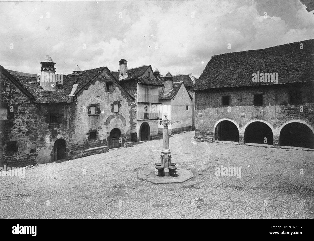 Amb font hi-res stock photography and images - Alamy