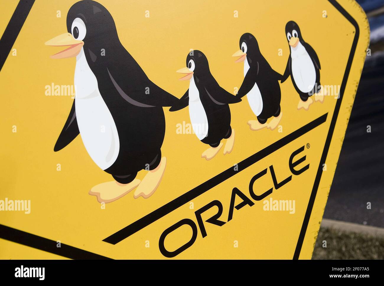 12 February 2011 - Reston, Virginia - A Oracle office complex in ...