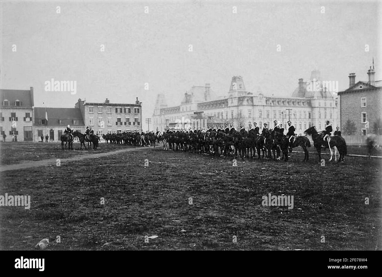 Place George-V - Quebec - 1900 Stock Photo - Alamy