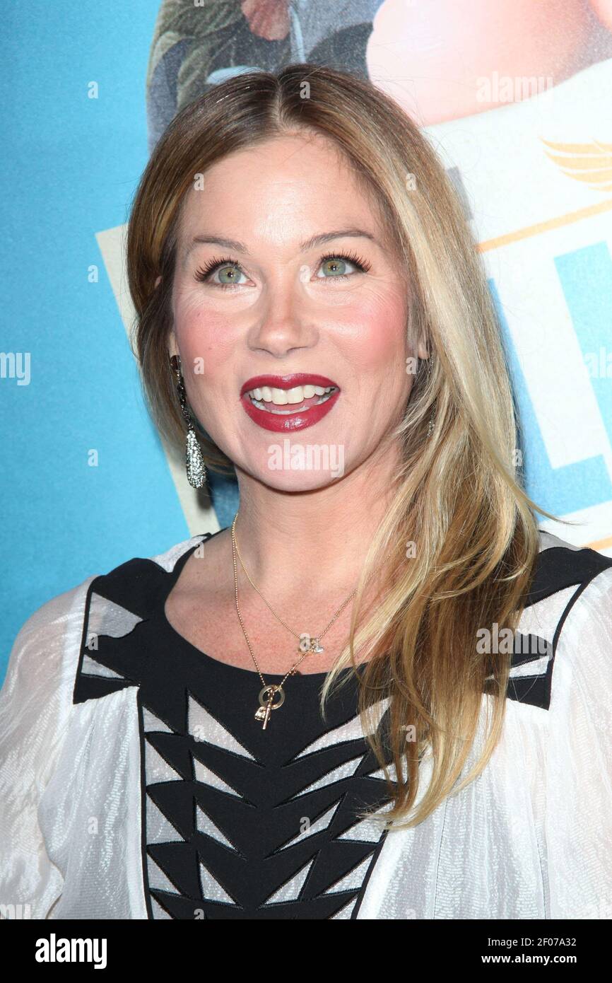 23 February 2011 - Hollywood, CA - Actress Christina Applegate arrives ...