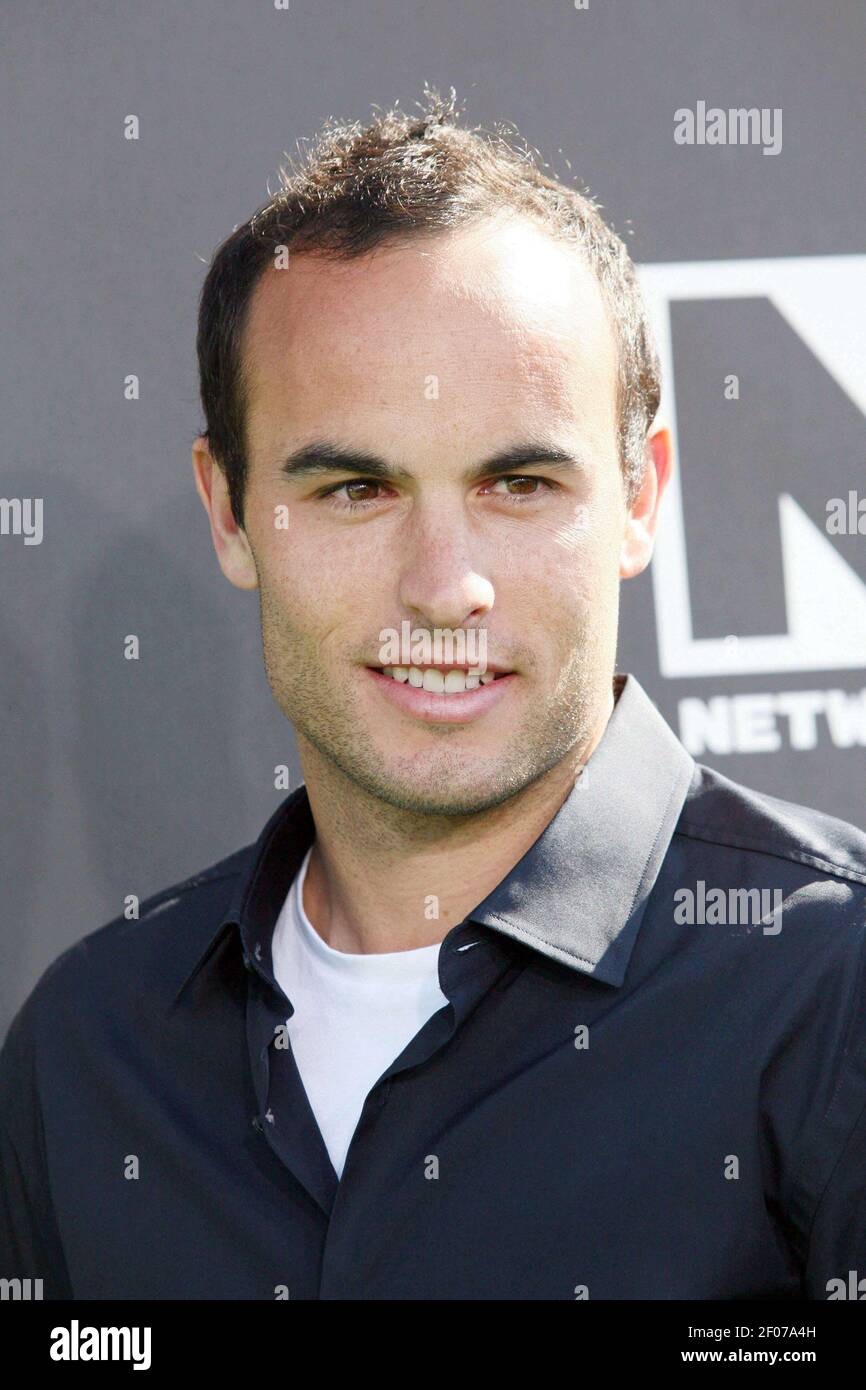 21 February 2011 - Santa Monica, CA - Landon Donovan arrive to the ...