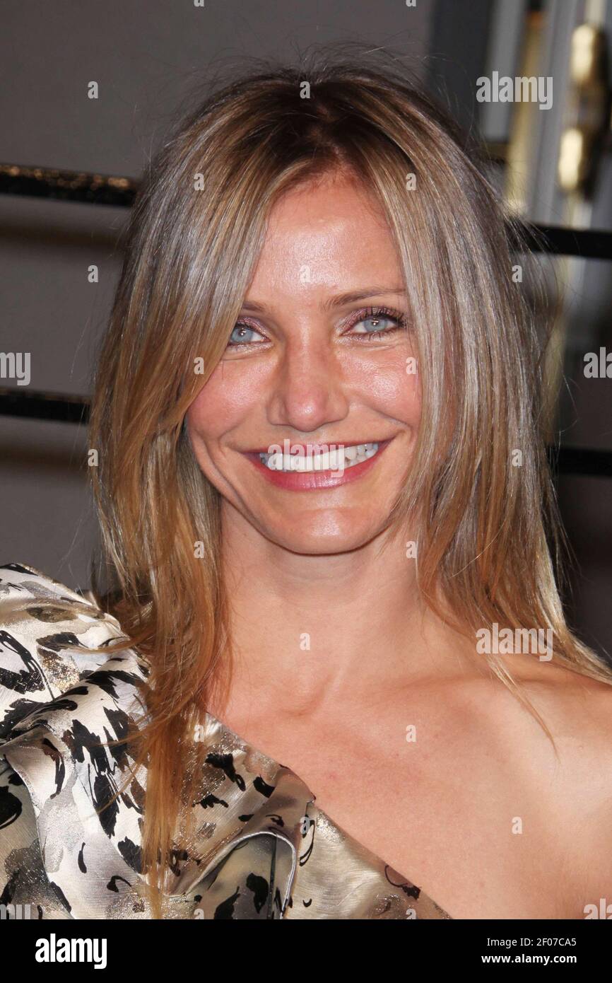 27 February 2011 - West Hollywood, California - Cameron Diaz arrives to ...