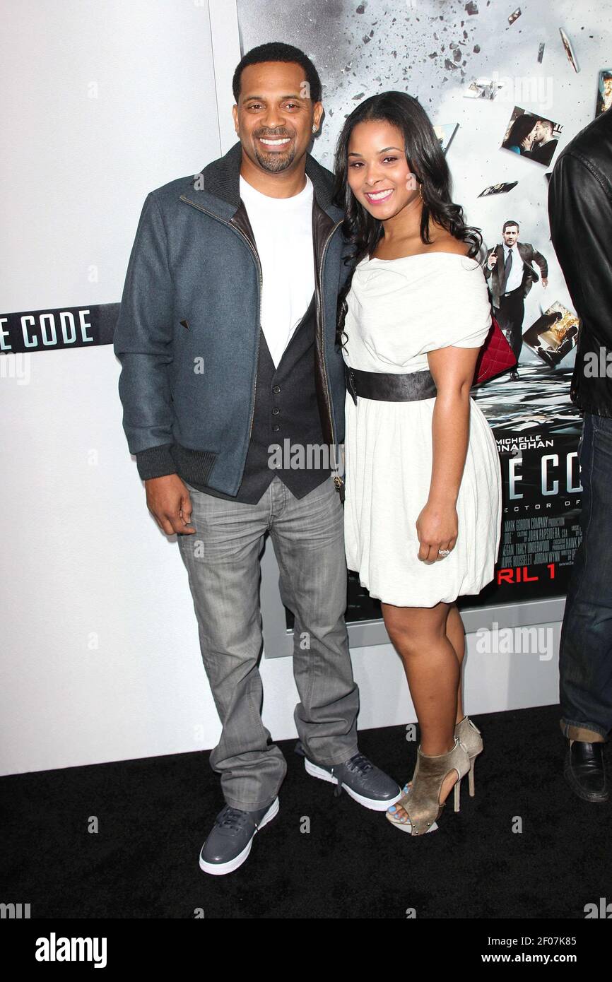 28 March 2011 - Hollywood, CA - Mike Epps and Michelle Epps arrive to ...