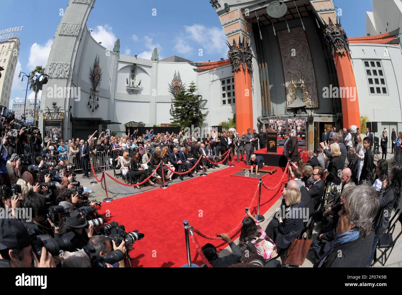 Dame Helen Mirren. Helen Mirren Hand And Footprint Ceremony at Grauman ...