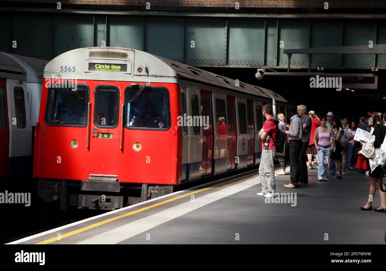 21 April 2010. London, England. London underground, the Tube. Notting ...