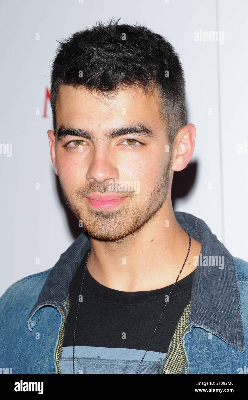 Joe Jonas Hot