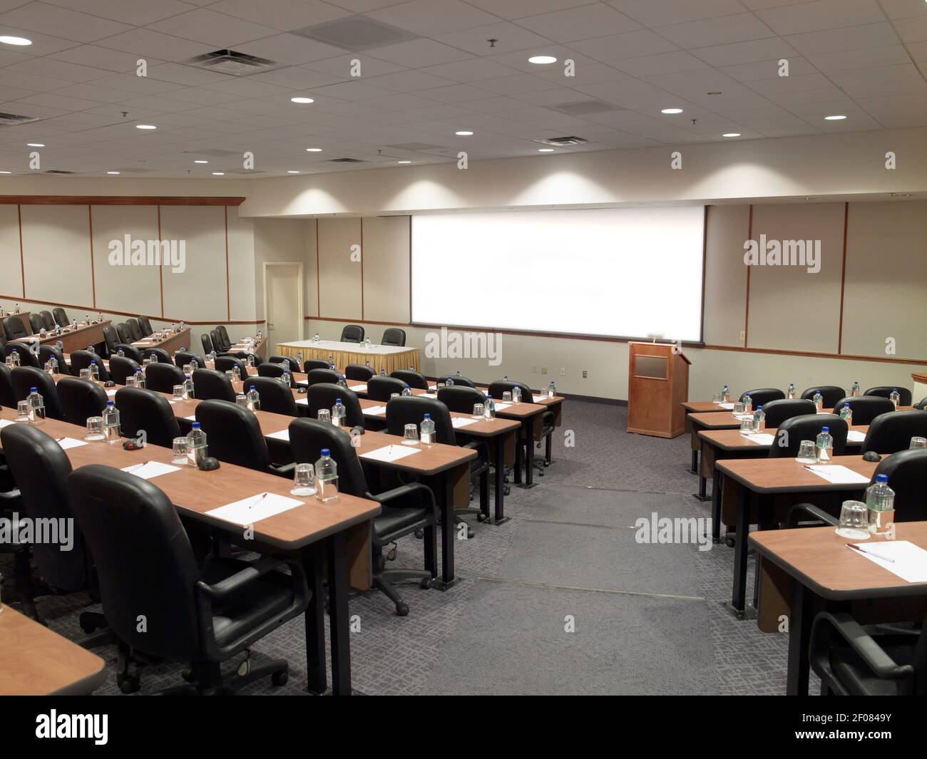 Large empty conference room, Philadelphia, USA Stock Photo - Alamy