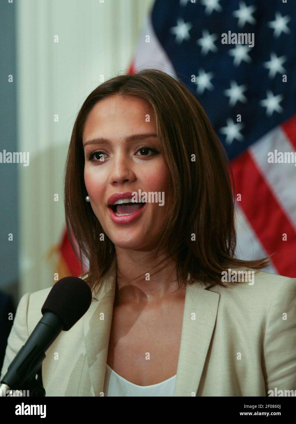 24 May 2011 - Washington, DC - Actress and mother Jessica Alba was on ...