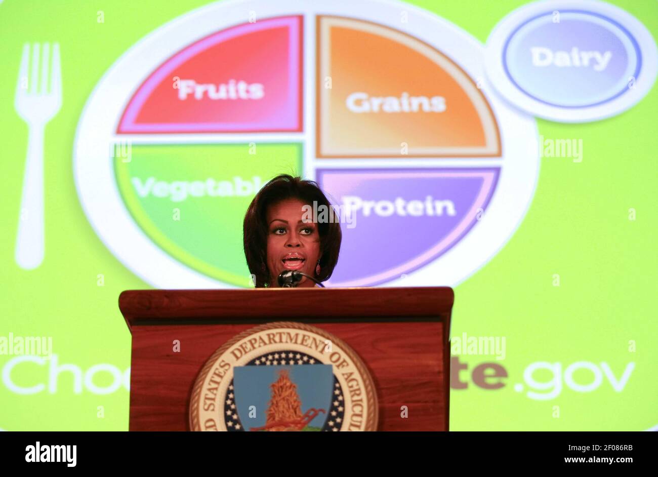02 June 2011 - Washington, DC - First Lady Michelle Obama, Secretary of ...