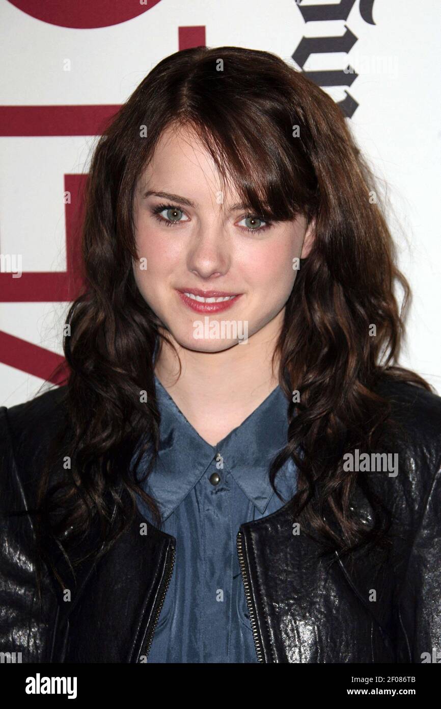 02 June 2011 - Los Angeles, CA - Laura Wiggins arrives to the screening ...