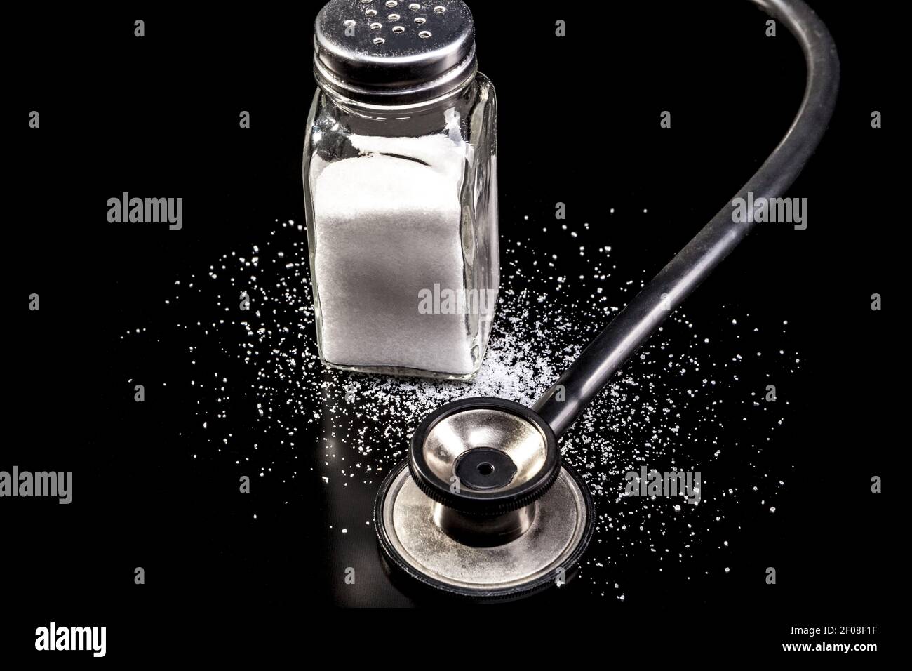 Medical White Salt Stock Photo - Alamy