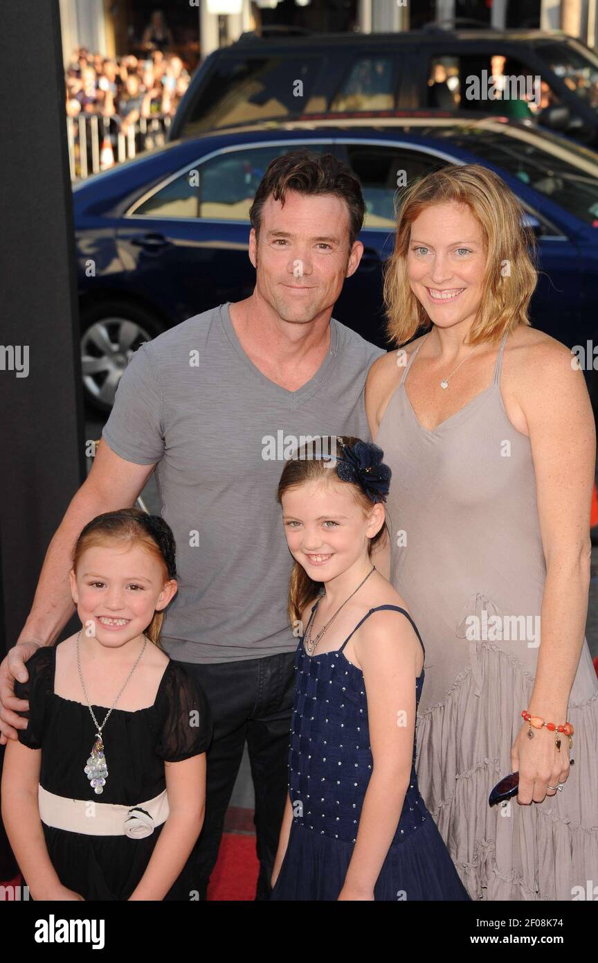 Terry notary apes hi-res stock photography and images - Alamy