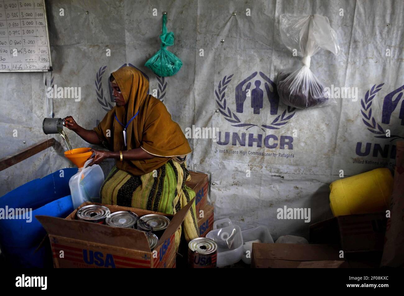 31 July 2011 - Dadaab, Kenya - Food distribution managed by WFP (World ...