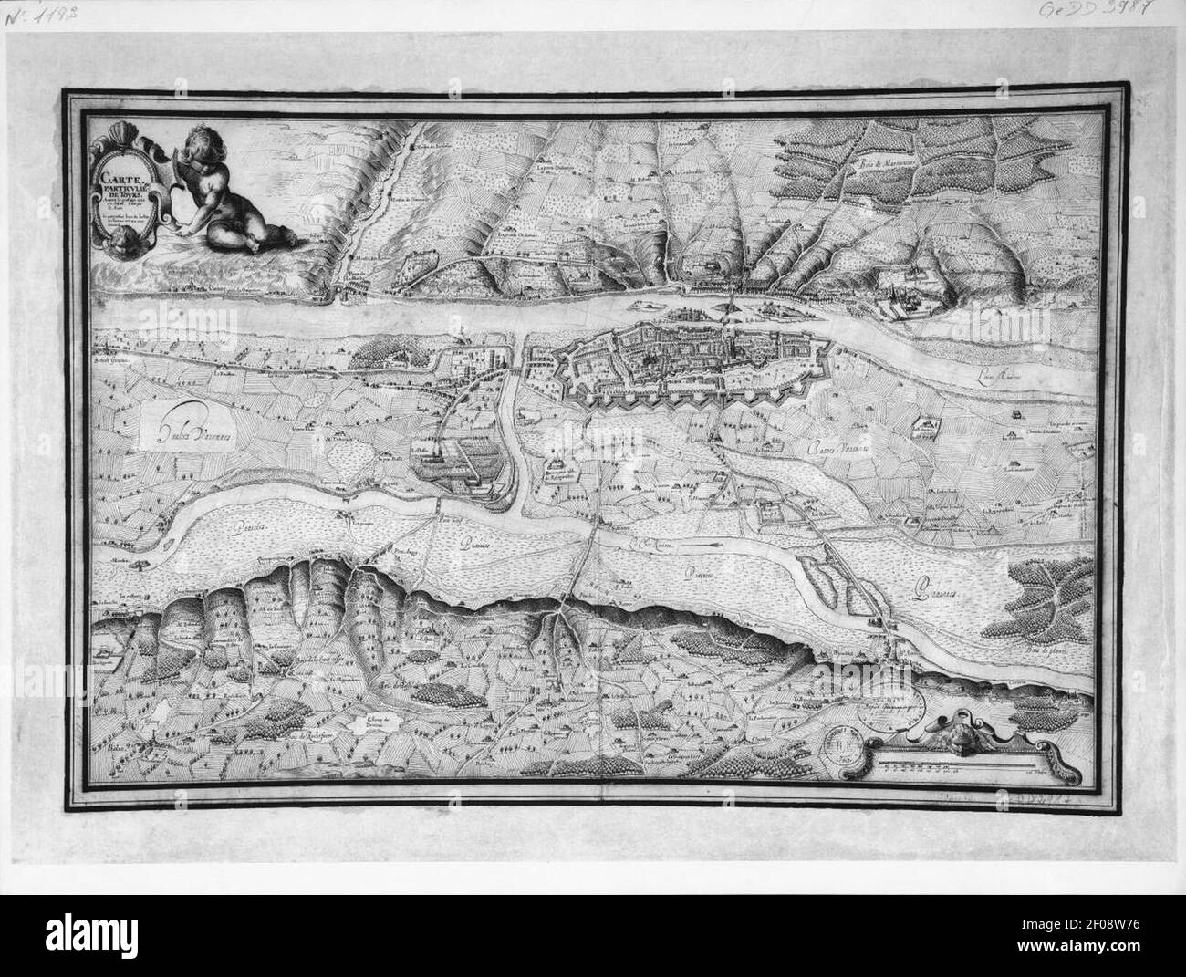 Plan Tours siette Stock Photo - Alamy