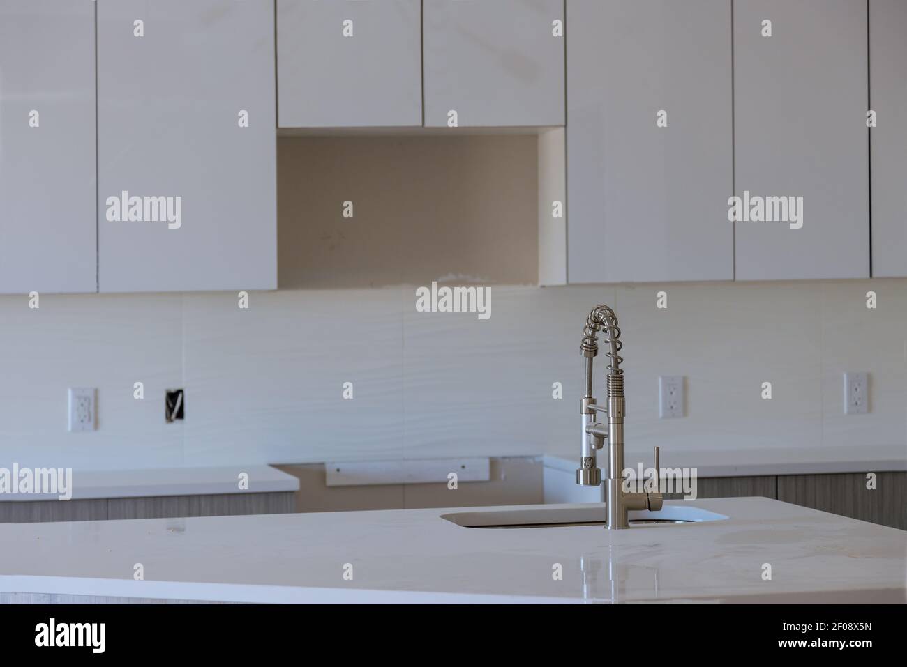 Modern kitchen tap hi-res stock photography and images - Alamy