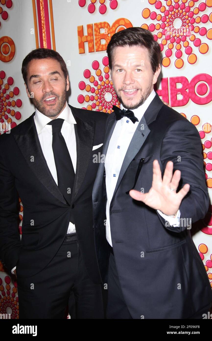 18 Sep 2011 - West Hollywood, CA - Jeremy Piven and Mark Wahlberg ...