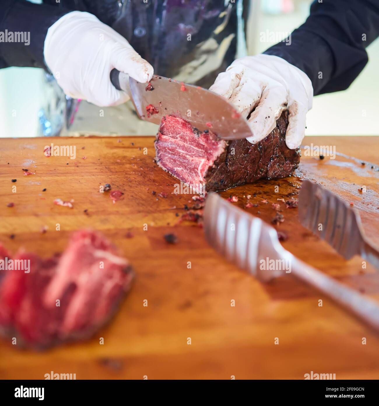 Beef butcher hi-res stock photography and images - Alamy