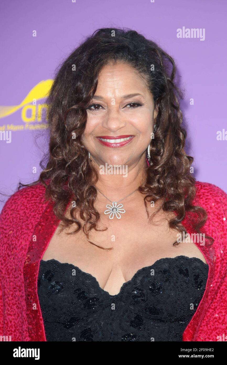 16 October 2011 - Santa Monica, CA - Debbie Allen arrives to 'Alfred ...