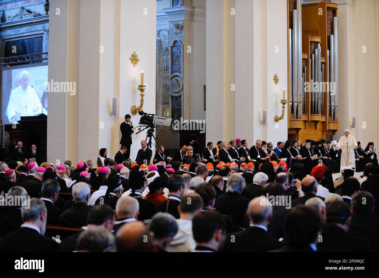 Day of prayer for peace assisi hi-res stock photography and images - Alamy