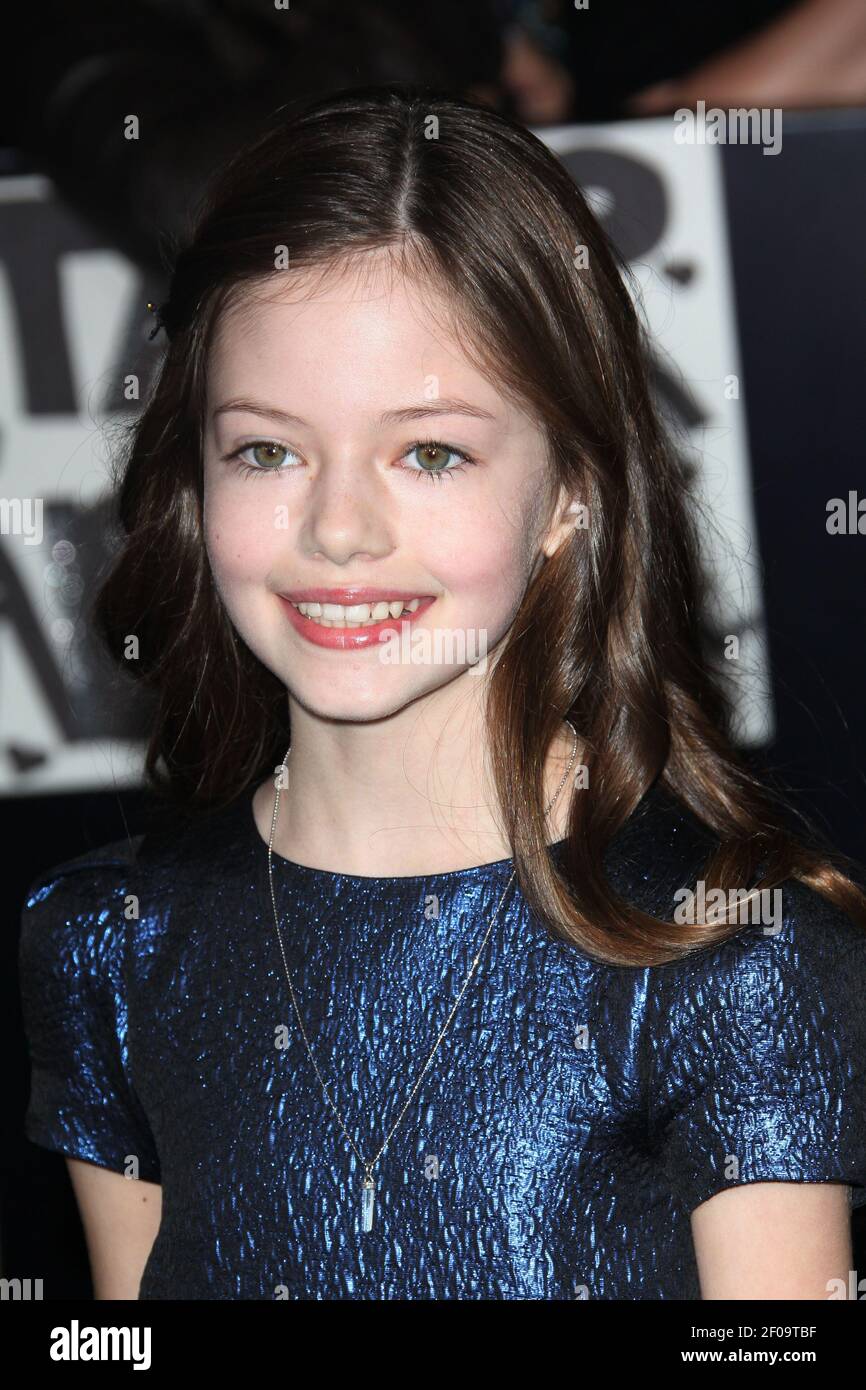 Mackenzie Foy's Instagram, Twitter & Facebook on IDCrawl