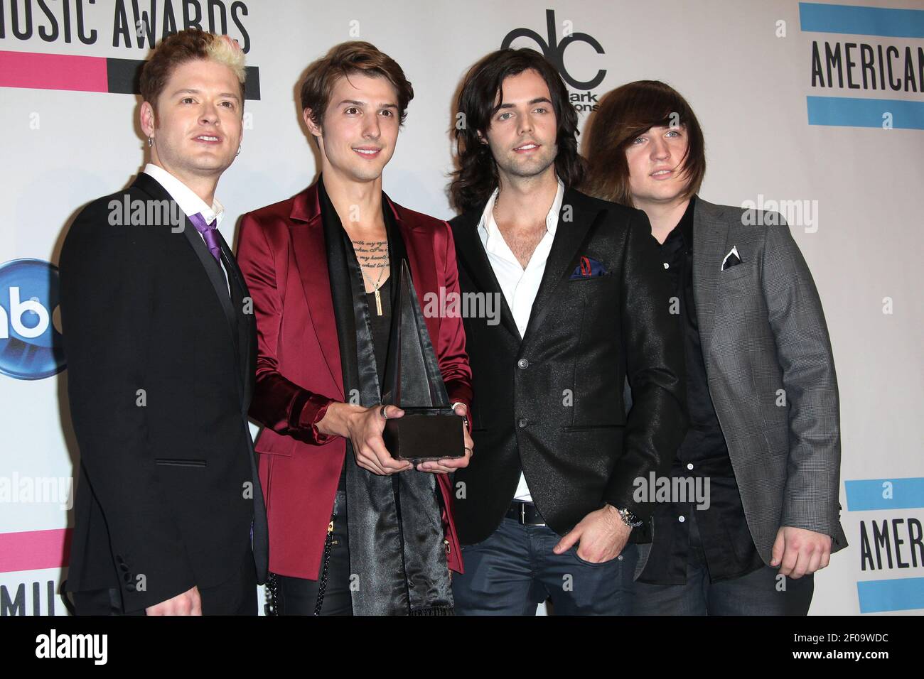 20 November 2011 - Los Angeles, CA - (L-R) Singers Nash Overstreet ...