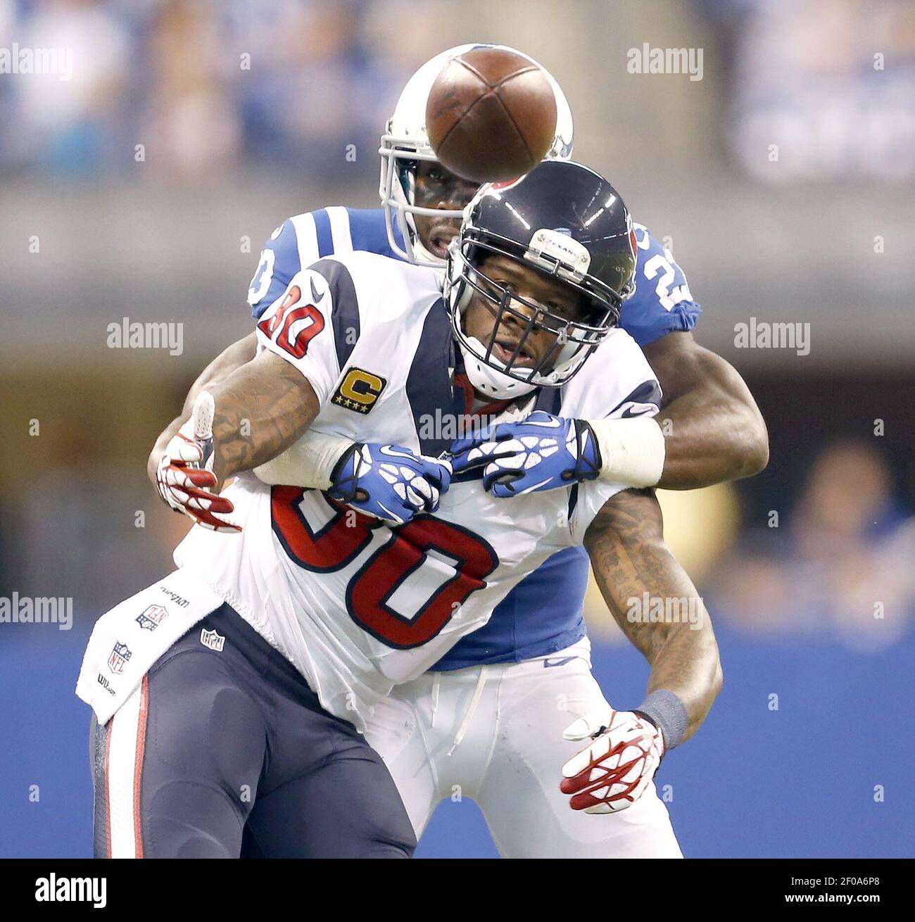 Houston Texans wide receiver Andre Johnson (80) can't make this catch ...