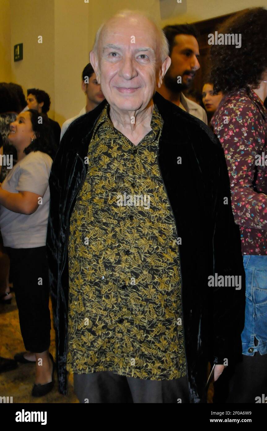 Sergio Mamberti - durante estreia da peÃ§a PterodÃ¡tilos no Teatro FAAP ...