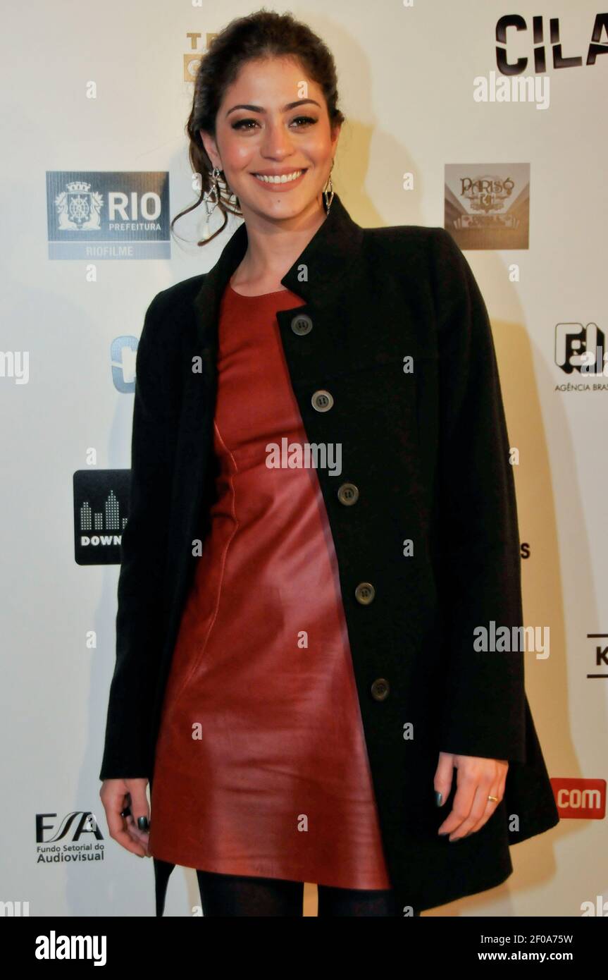 Carol Castro - Durante PrÃ© Estreia do filme Cilada.Com, no Cinemark ...