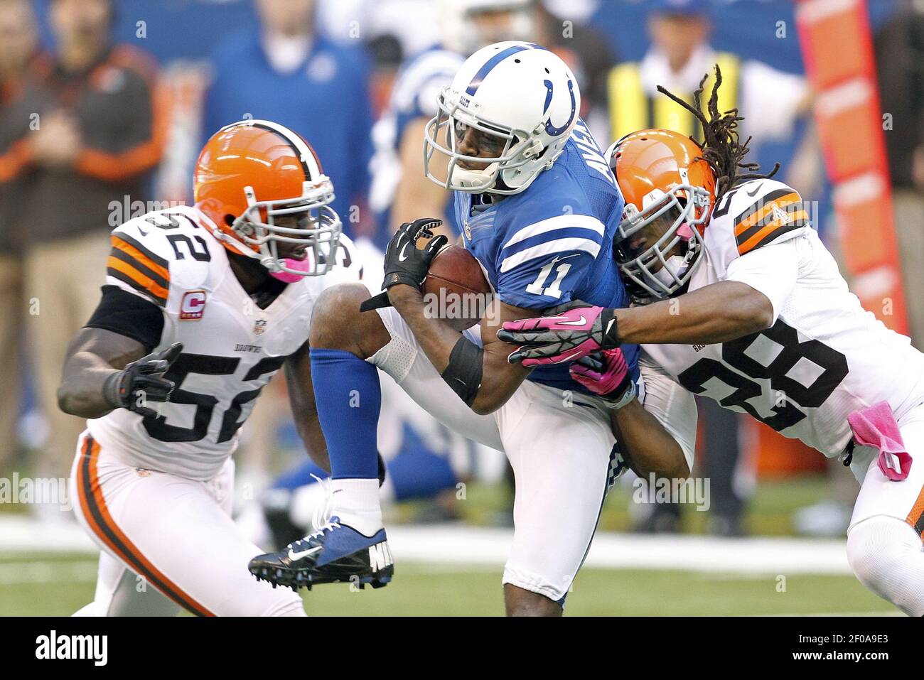Indianapolis Colts wide receiver Donnie Avery (11) hauls in this ...