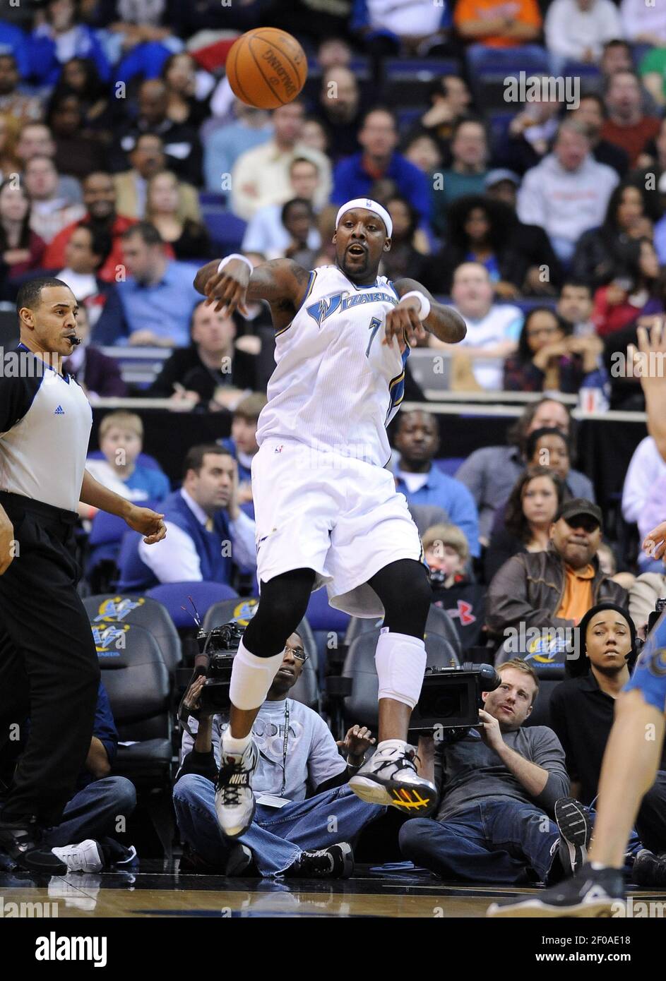 Washington Wizards power forward Andray Blatche (7) saves the ball from ...