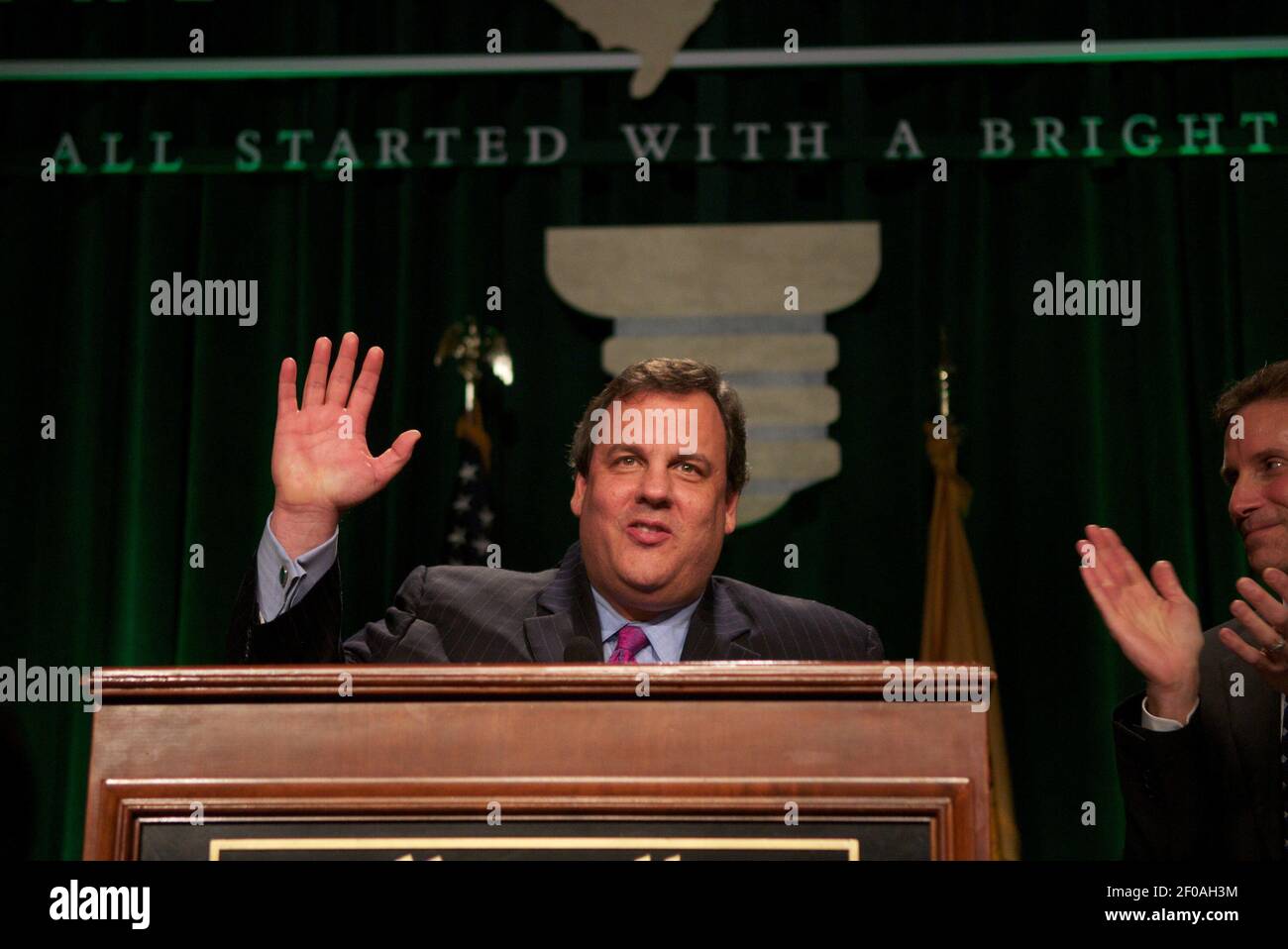 New Jersey Gov. Chris Christie is welcomed to the podium prior to his ...