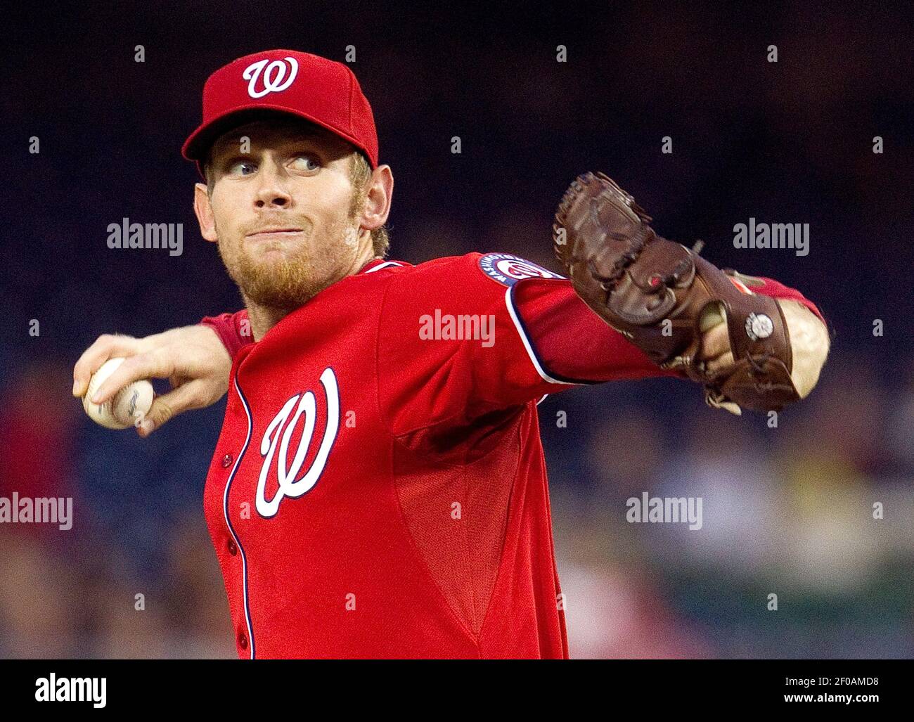 Washington Nationals starting pitcher Stephen Strasburg (37) delivers a ...