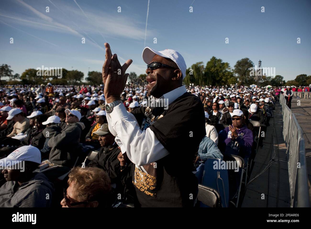 Richard Varn, of Fayetteville, NC, reacts to remarks made by Bernice ...